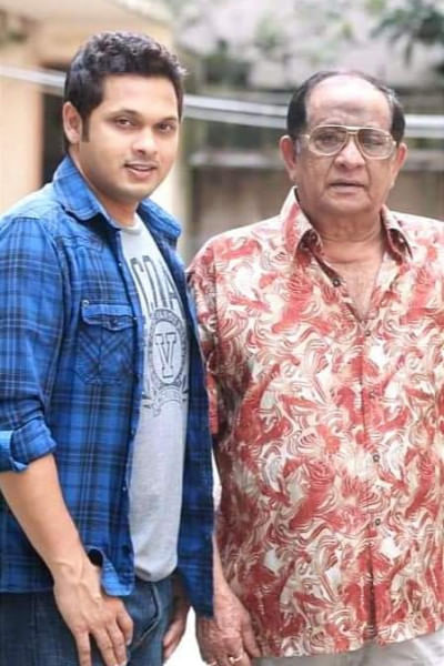 ‘Bengali cuisine was baba’s favourite’: Samrat on Nayak Raj Razzak